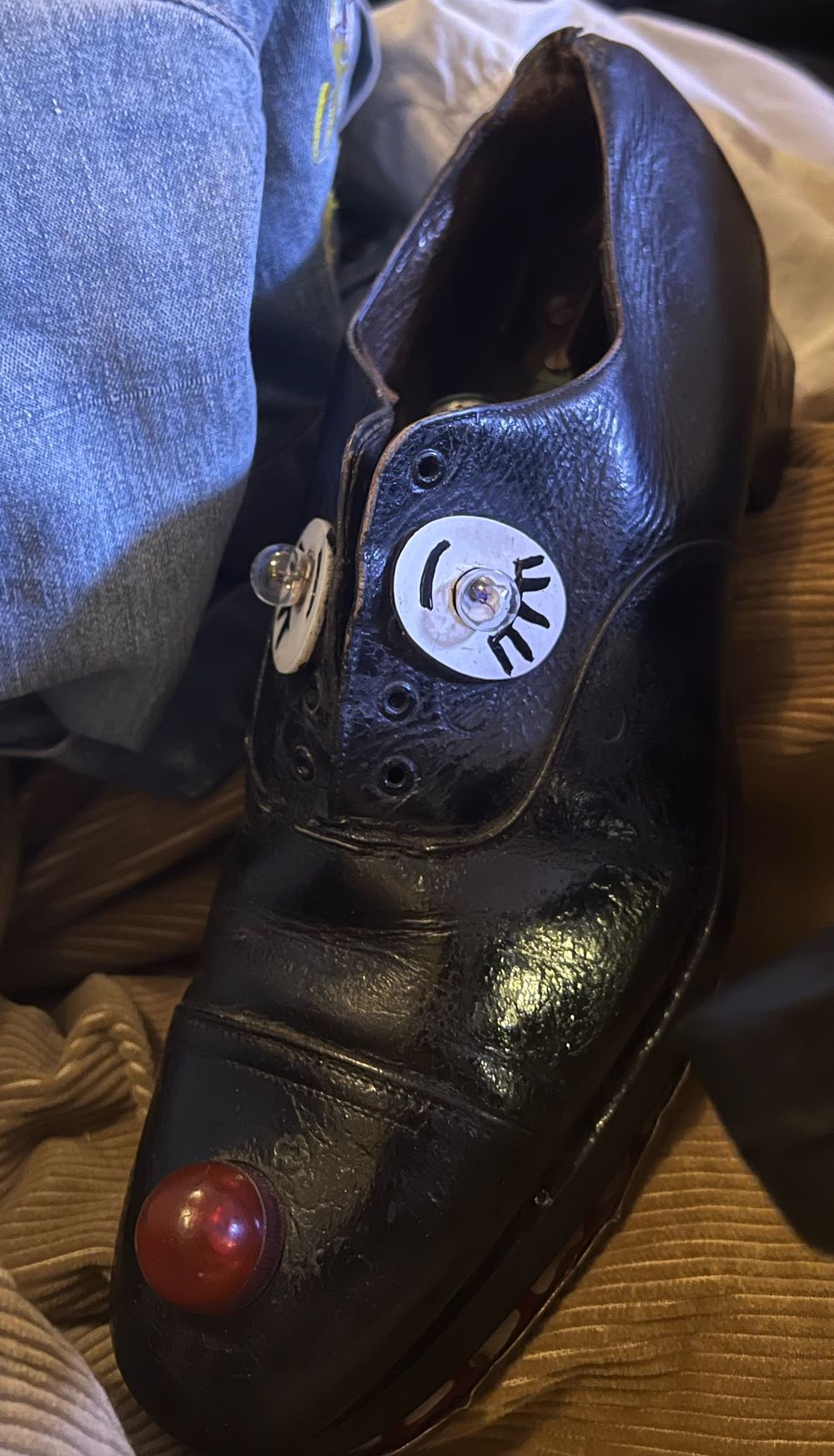 Shoey The Shoe - Harry Bowes art collectible